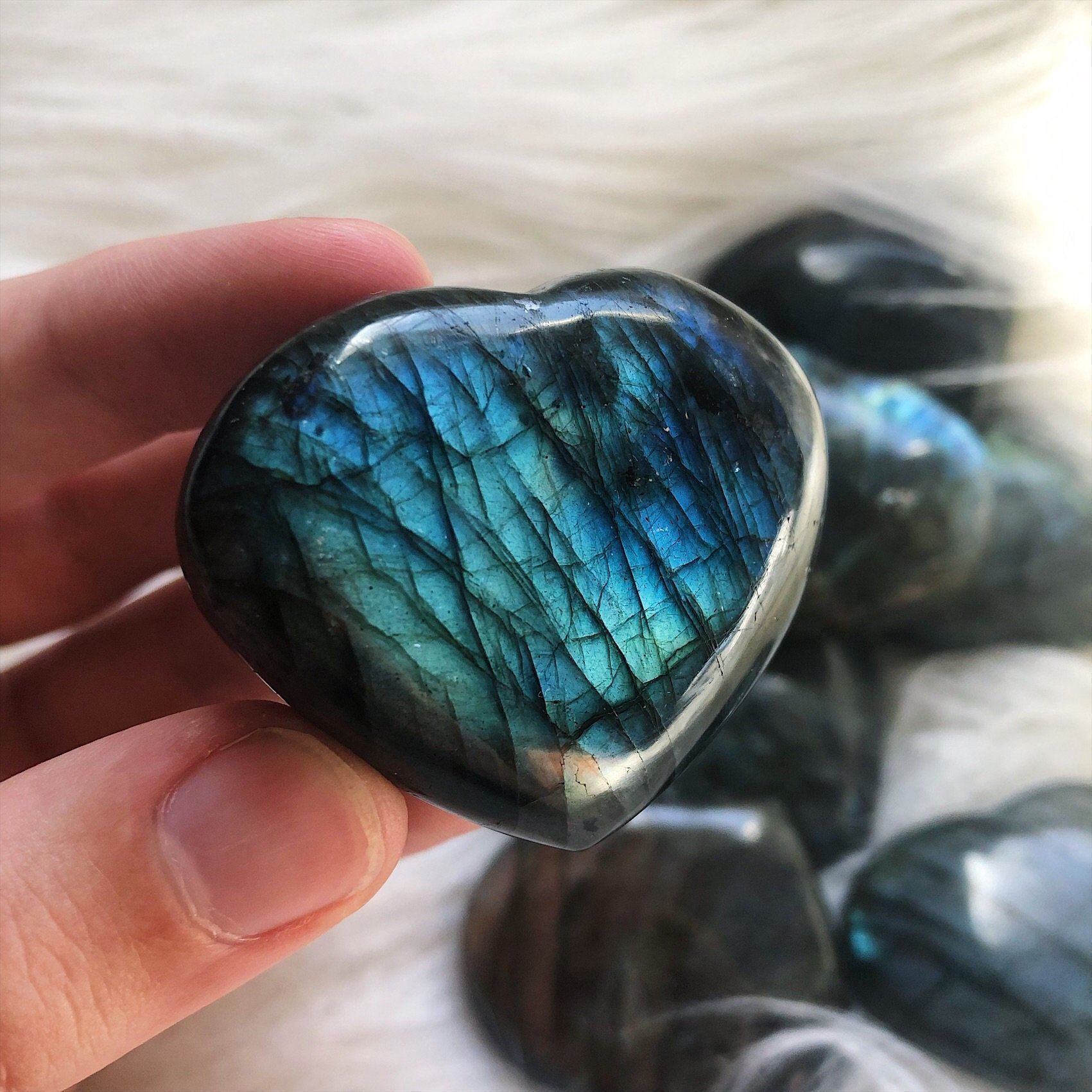 Buy High Quality Labradorite Australia – LustrousCrystals®